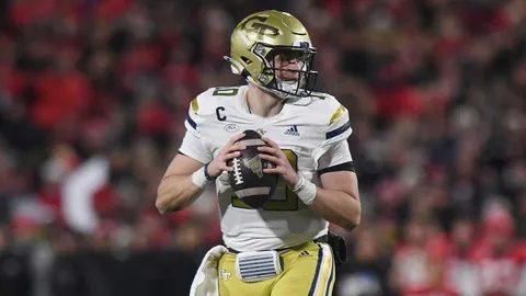 Georgia Tech vs. Vanderbilt, Predictions & Odds - NCAAF Birmingham Bowl