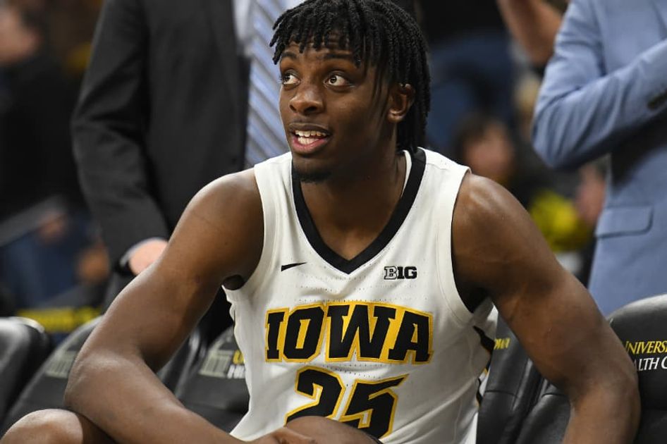 Wolverines vs Hawkeyes: Predictions, Odds and Roster Notes