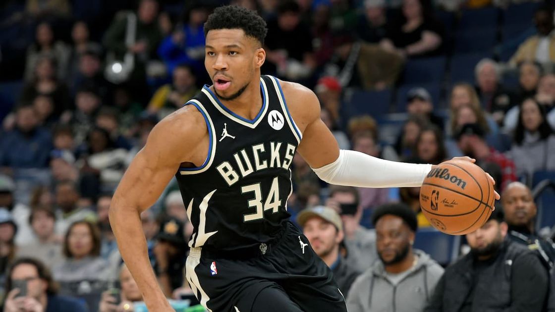 Bucks vs. Timberwolves Prediction, Picks, Odds