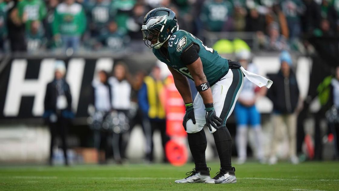 Eagles vs. Steelers Picks, Predictions & Props - NFL Week 15