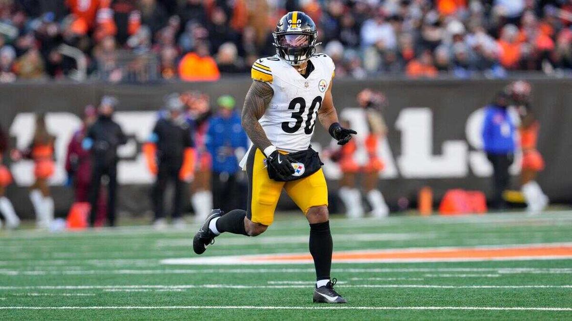 Chiefs vs. Steelers Picks, Predictions & Props - NFL Week 17