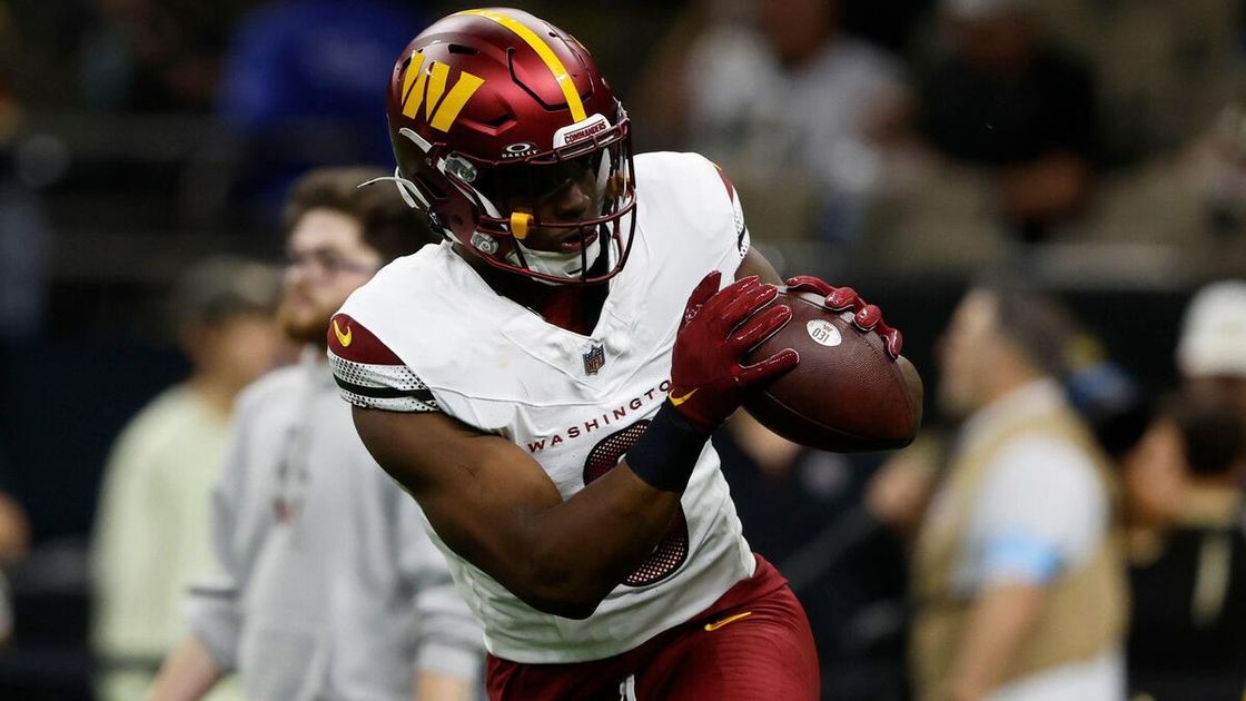 Falcons vs. Commanders SNF Picks, Predictions & Props - NFL Week 17